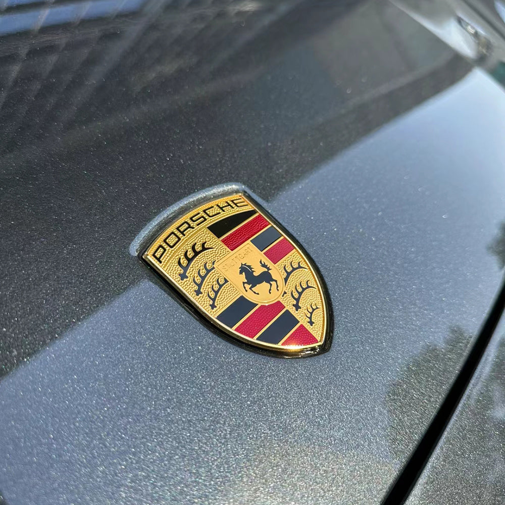 Gloss Metallic Volcano Grey Wrap (PET Liner) – wrapteck